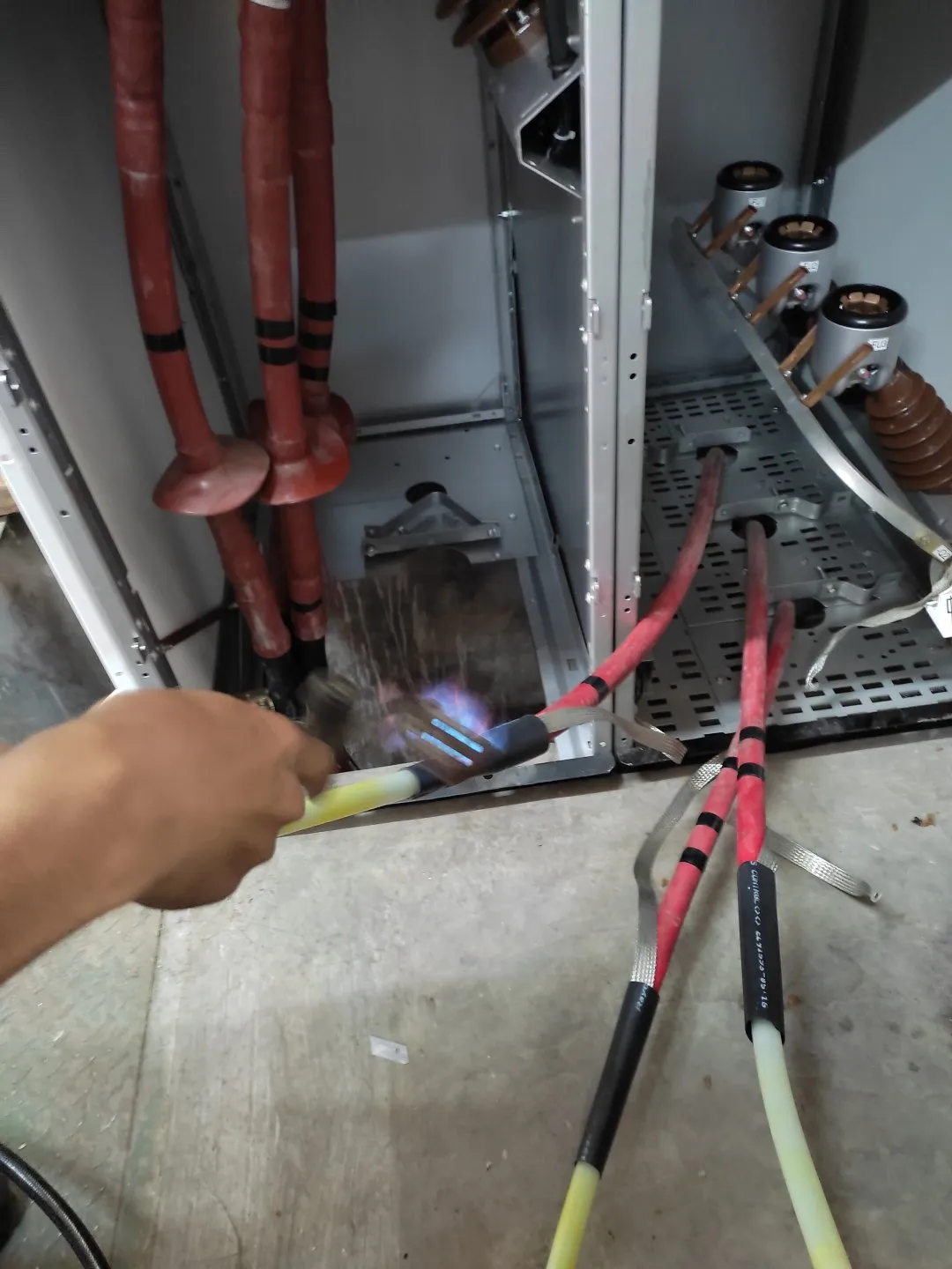 REACHEM TERMINASI 20 KV | Jasa Purifikasi Trafo | PT. POWERINDO INTI ...